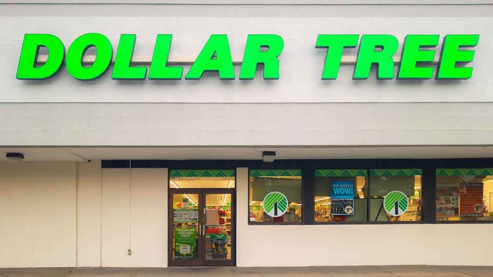 10 Clothing Items You Should Always Buy at Dollar Tree To Save Money ...