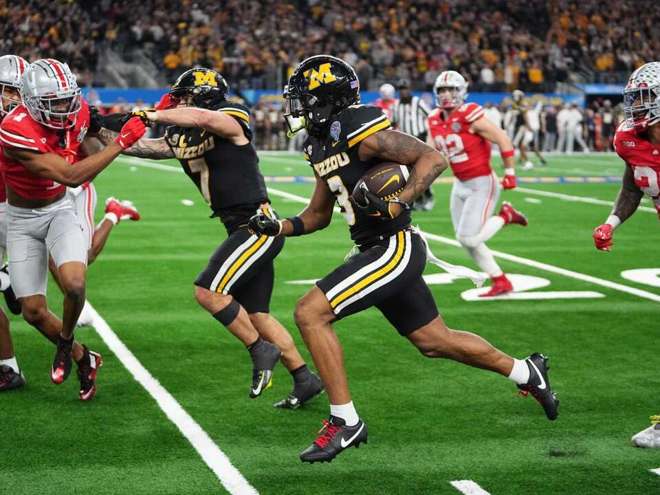 Dynamic SEC pass catcher heads into the 2024 college football season as ...