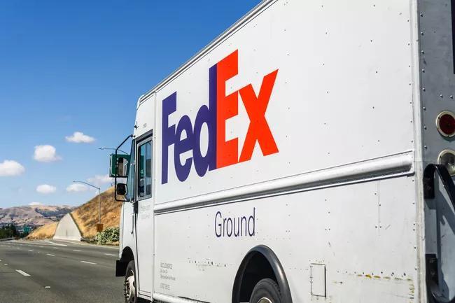 FedEx Driver Arrested In Florida For Dumping Packages To Save Time ...