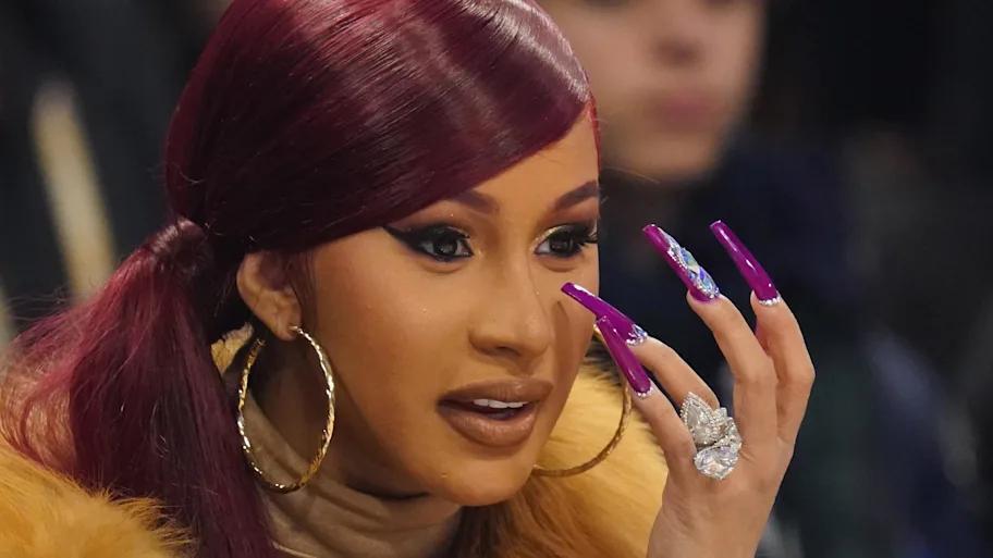 Cardi B's rare purse has insane price talking smack in bf Stefon Diggs ...