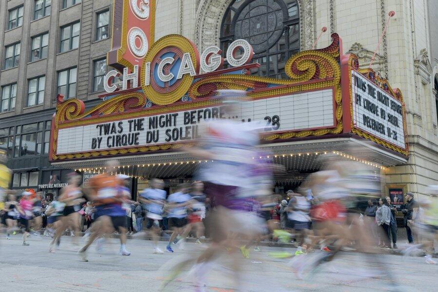 Kiplimo, Feysa triumph in Chicago Marathon - NewsBreak