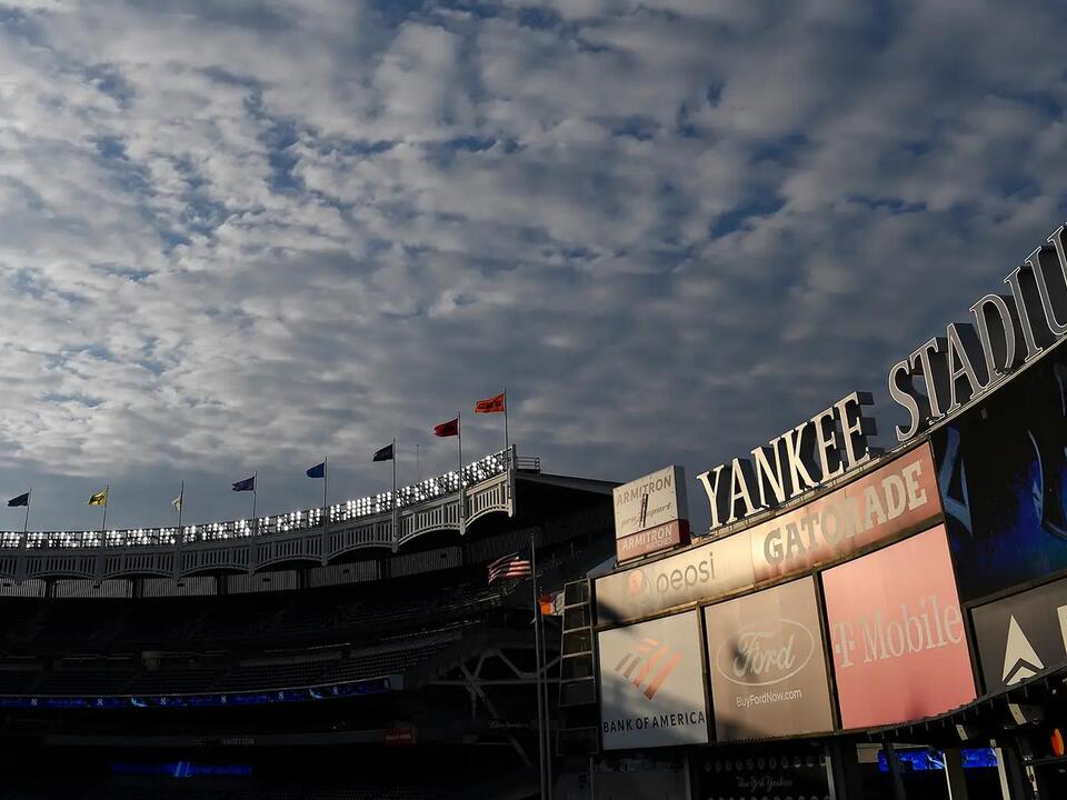 Video Captures Yankees and Mets Fans Wilding Out for No Reason in Stadium Brawl