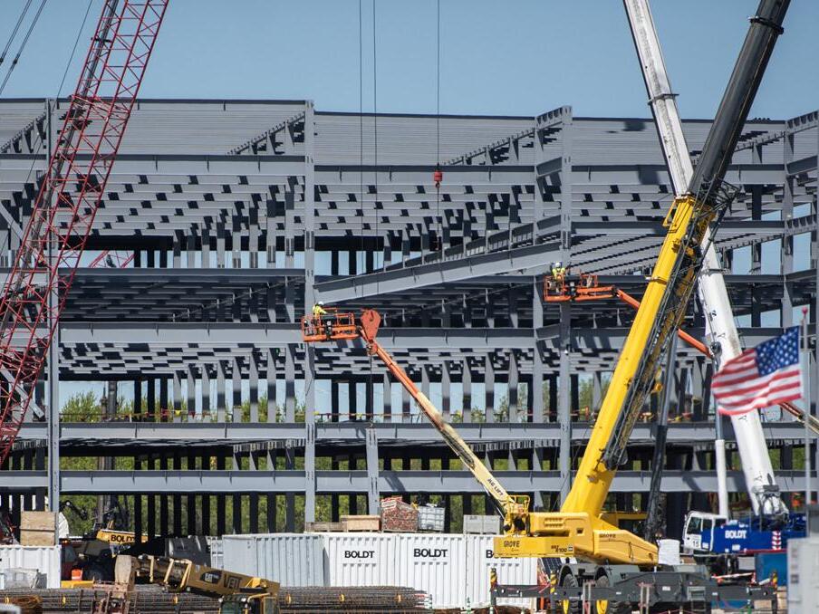 Microsoft buys more land in Racine County near data center project