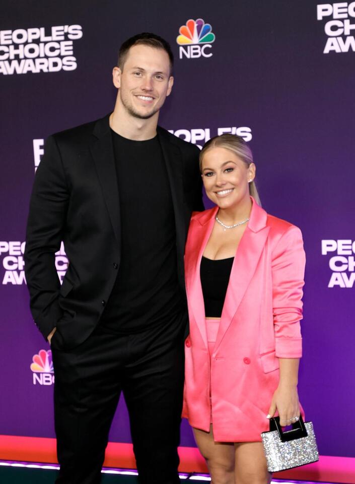 Shawn Johnson Melts Hearts by Joining the ‘Younger Self’ Trend With ...