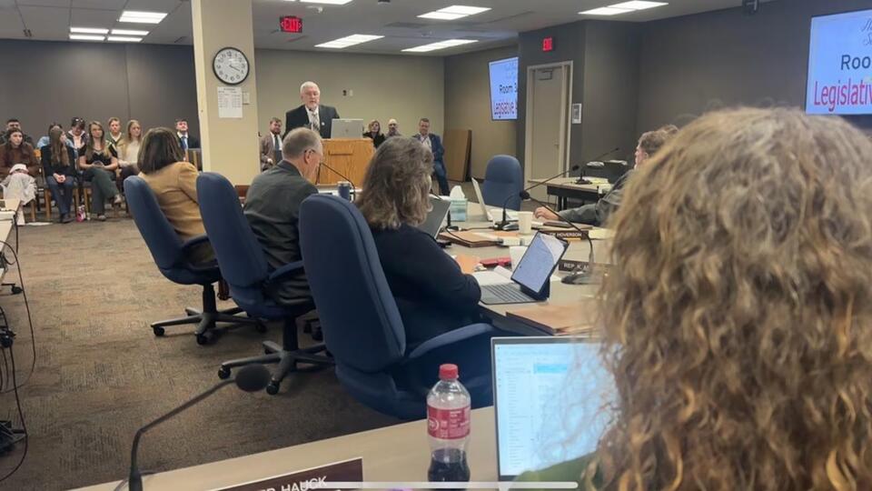 North Dakota lawmakers looking to ban lab-grown meat - NewsBreak