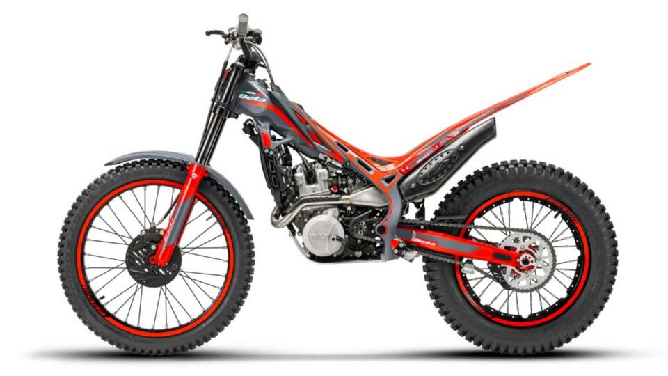 Beta’s New Trials Bikes Prove That Horsepower Means Nothing Without ...