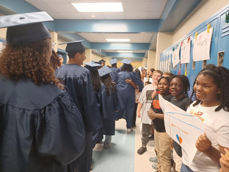 Grads on parade: North Pitt joins graduation tradition as seniors visit ...