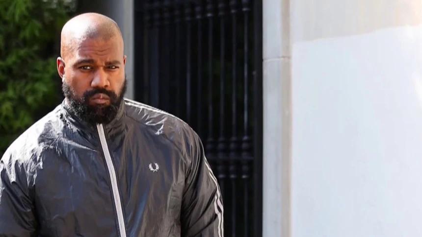 Rapper Ye apologizes for antisemitic comments in full-page ad - NewsBreak