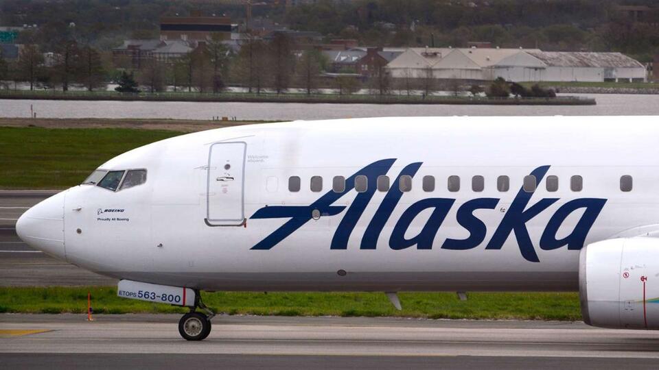 Parents Sue Alaska Airline After Child Allegedly Suffers Severe Burns ...
