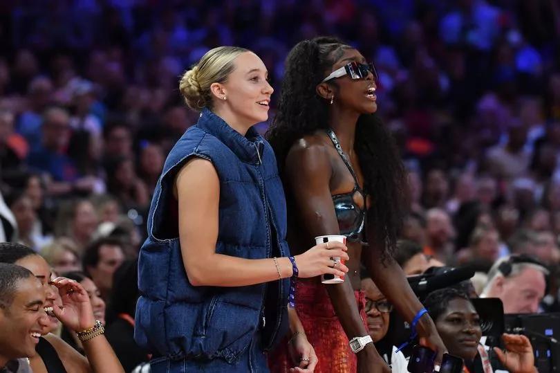Flau'jae Johnson pays Paige Bueckers major compliment as she namechecks ...