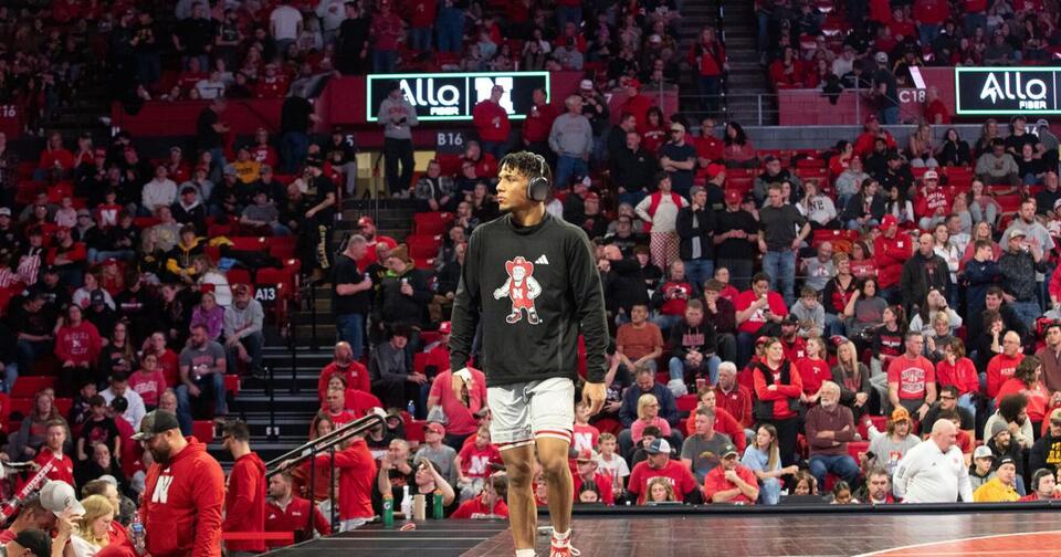 PHOTO: Huskers fall short to the Hawkeyes in a classic rivalry throw ...