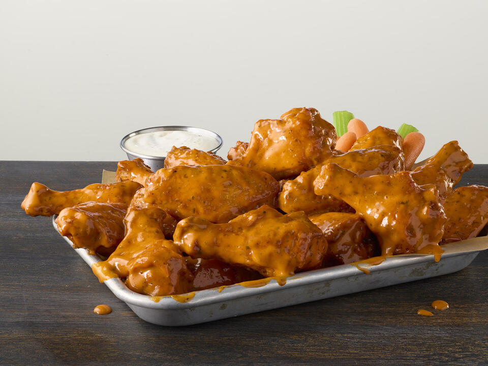 Buffalo Wild Wings Revives Its Best-Selling Sauce Just in Time for Summer