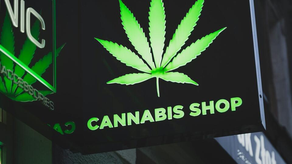 Spokane Valley may ask state lawmakers to roll up a local option tax on ...