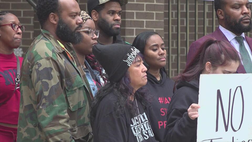 Decatur's Night Shift fights for justice for Steve Perkins after dark ...