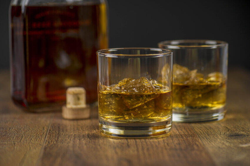 Liquor license sought for First Water Cocktail Bar in Apache Junction ...