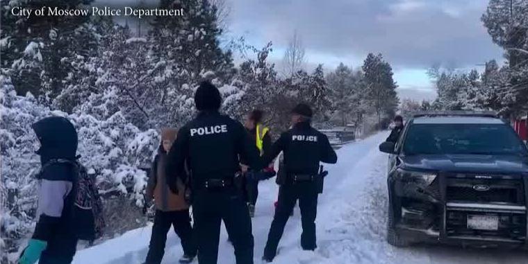 Police ensure safe school routes in Moscow amid moose sighting - NewsBreak