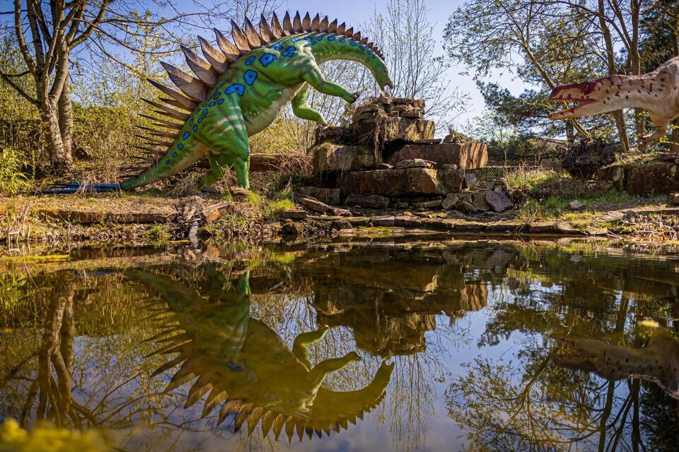 ‘Where are the dinosaurs?’—Funny reactions erupt as first concept art ...