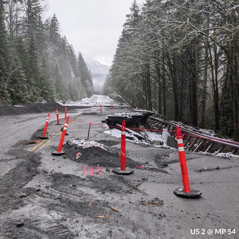 WSDOT reopens section of US-2 with daytime pilot car operations - NewsBreak
