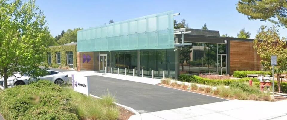 Mountain View tech campus flops into default on $100 million-plus loan ...