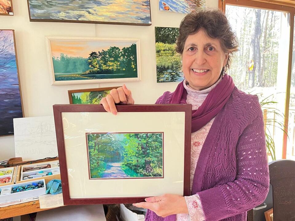 Randolph exhibits her art at Drummond