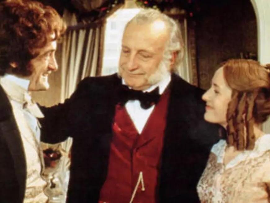 Ebenezer Scrooge’s Iconic Tombstone from ‘A Christmas Carol’ Movie ...