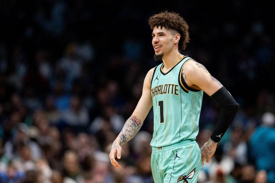NBA Fans Left in Splits As LaMelo Ball’s ‘Banshee’ Shriek From Hornets ...