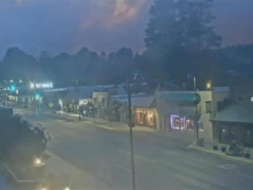 Live Updates: Entire Village of Ruidoso evacuated due to fast-moving ...