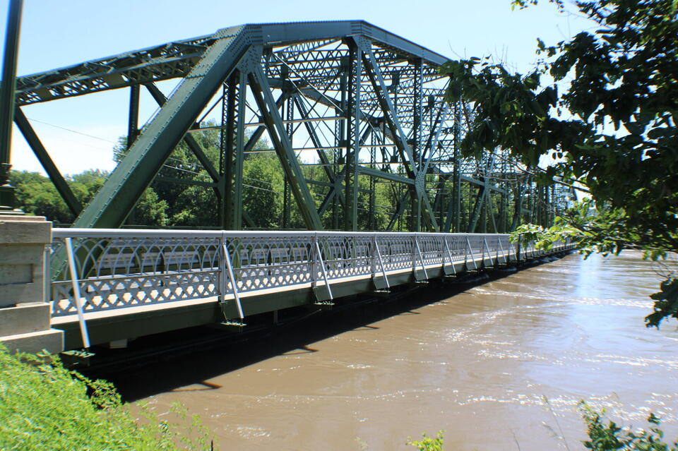 Highway 99 bridge at St. Peter opens to traffic - NewsBreak