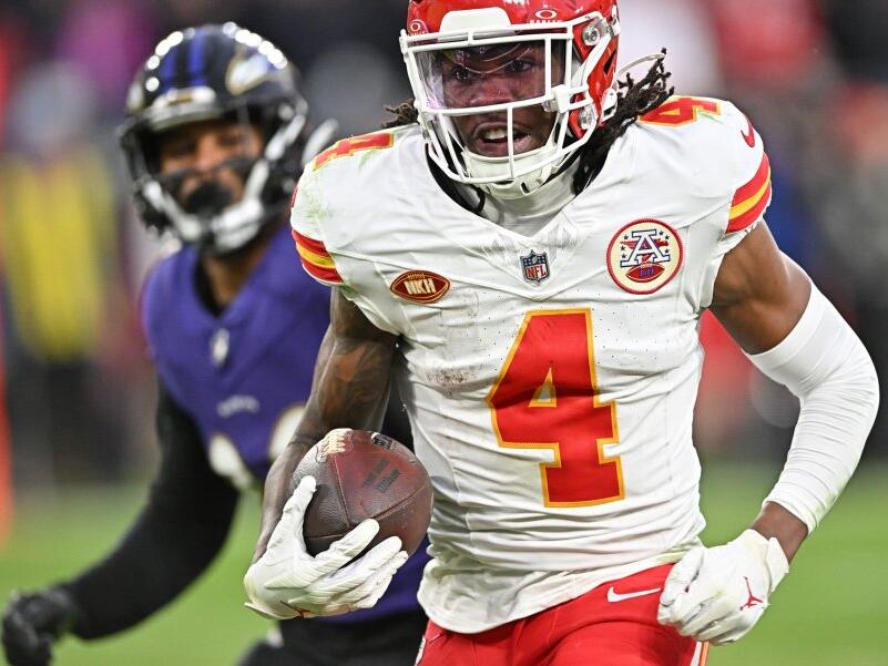 Arrest warrant issued for Chiefs' Rashee Rice after Dallas crash