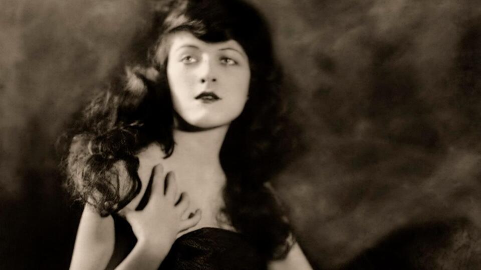 The Horrific Death of Silent Film Actress Martha Mansfield: 102 Years ...
