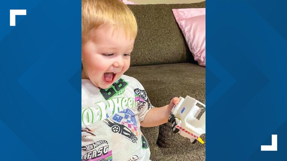 Waco Solid Waste Operator surprises young boy with very own trash truck ...