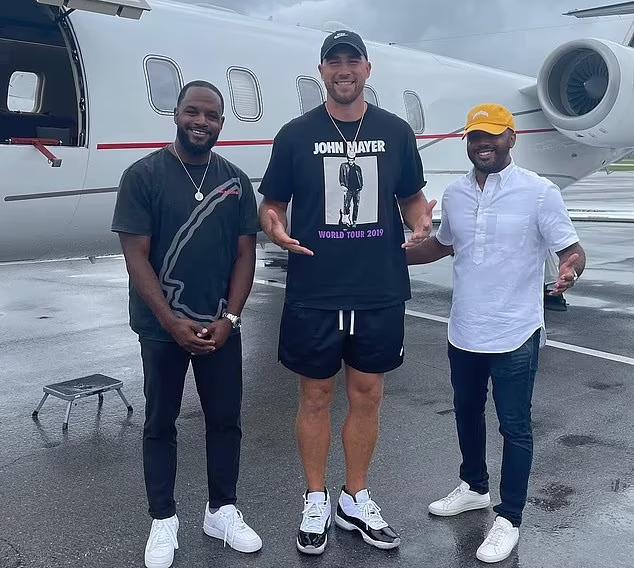 Travis Kelce's managers make career-defining move for the Chiefs star's ...