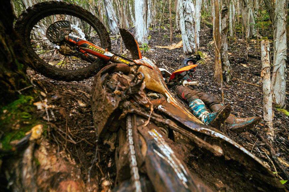 US Hard Enduro: 26 Pro Riders, 3 Finishers – Kawelo Huddy Wins Brutal ...