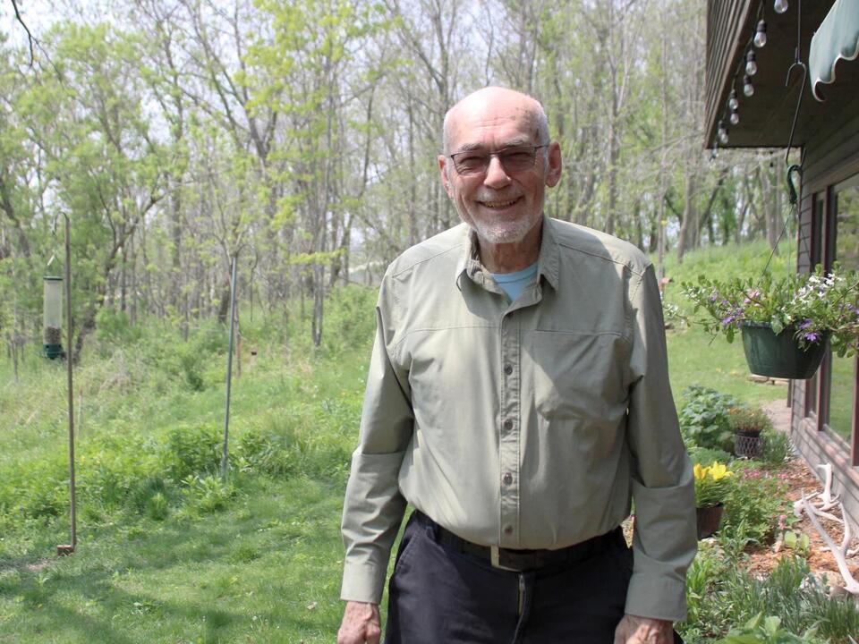 Nerstrand resident and Carleton biologist Wagenbach earns lifetime ...