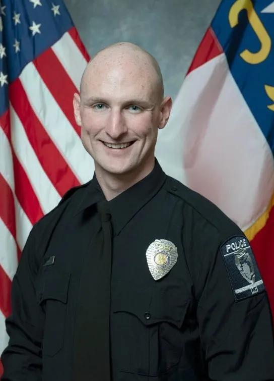 CMPD officer, 3 with Marshal service killed, 4 officers hurt, 1 suspect ...