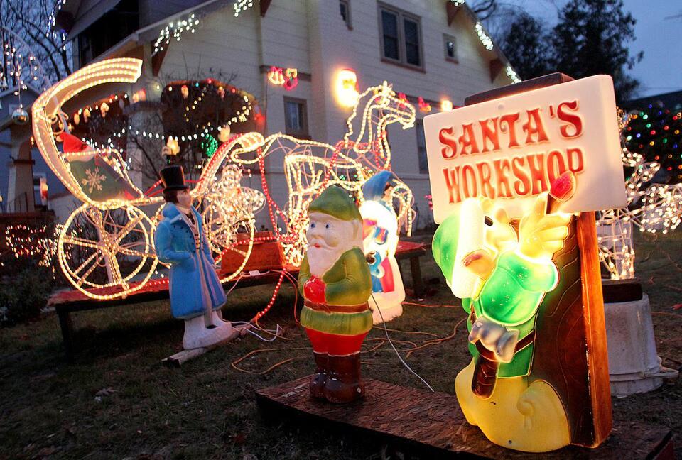 Polar Express train, Santa pub crawl: Celebrate 2025 Christmas season ...