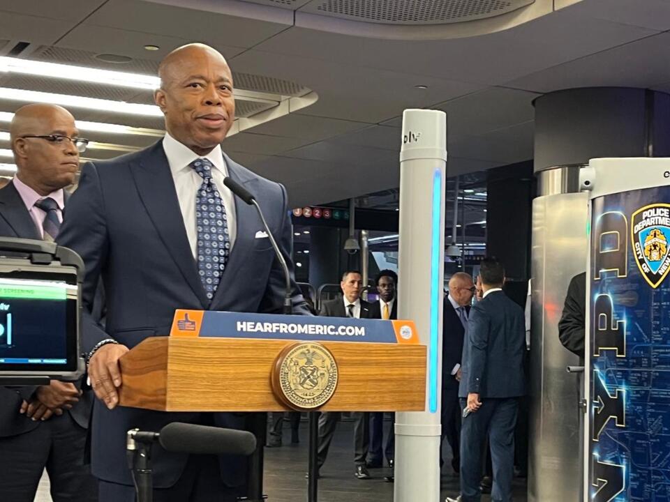 Adams announces gun detectors for NYC subway system, reassures 'no ...