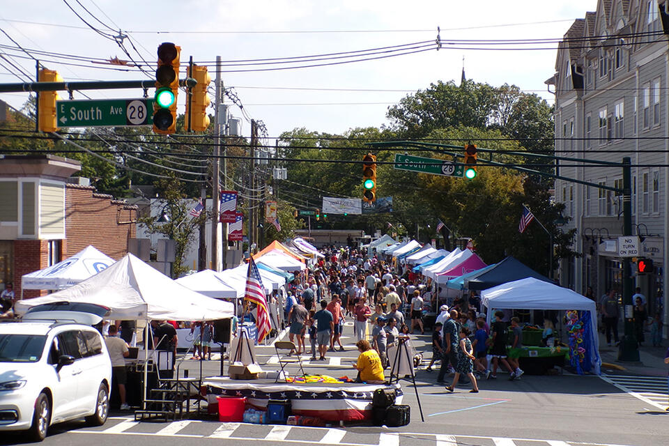 Fanny Wood Day Attracts Crowds for Food, Music, Kids Activities and ...