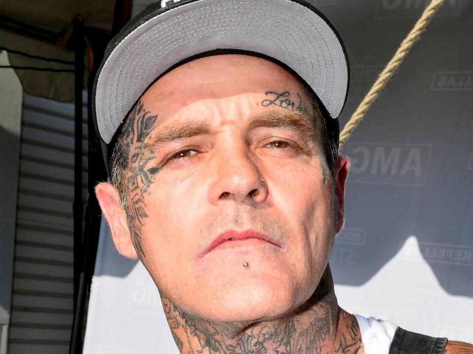 Crazy Town frontman and founder Shifty Shellshock dead at 49