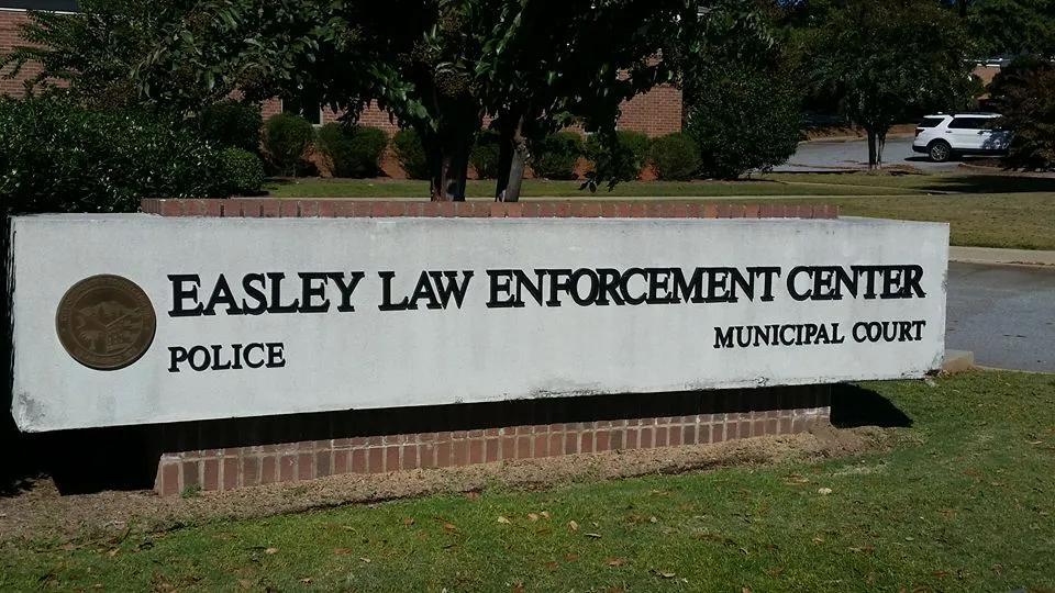 Armed suspect dead after officer involved shooting in the Upstate ...