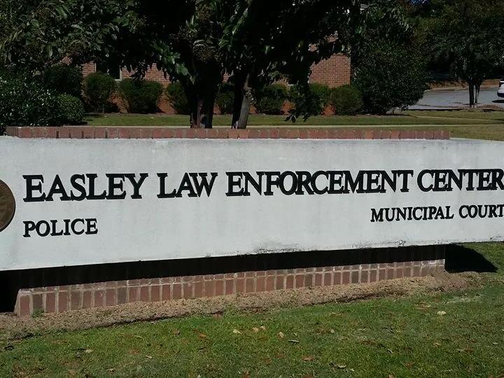 Armed Suspect Dead After Officer Involved Shooting In The Upstate