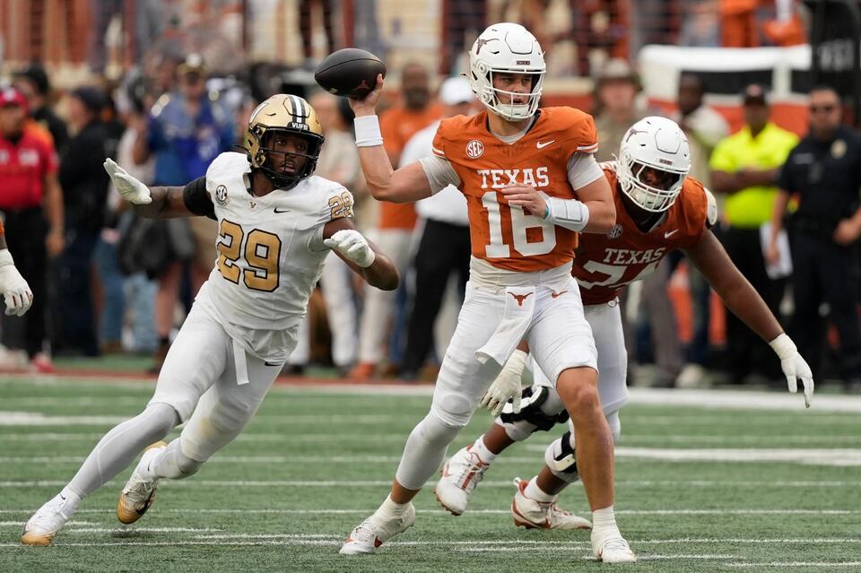 Where to watch Texas vs Georgia today: Time, TV channel for Week 12 ...