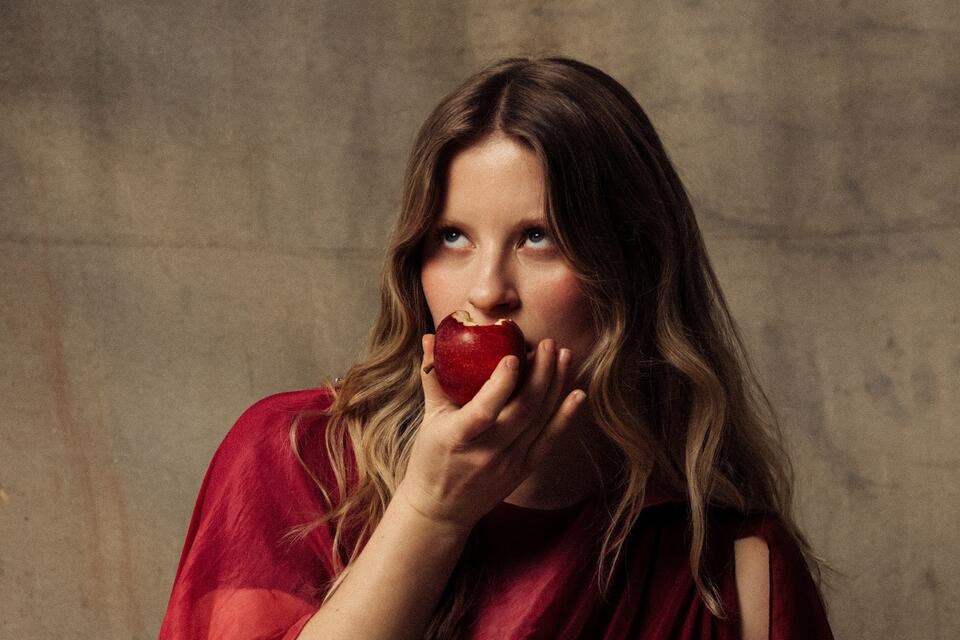 Dancing Out of the Male Gaze with Paris Paloma’s “Good Girl” - NewsBreak