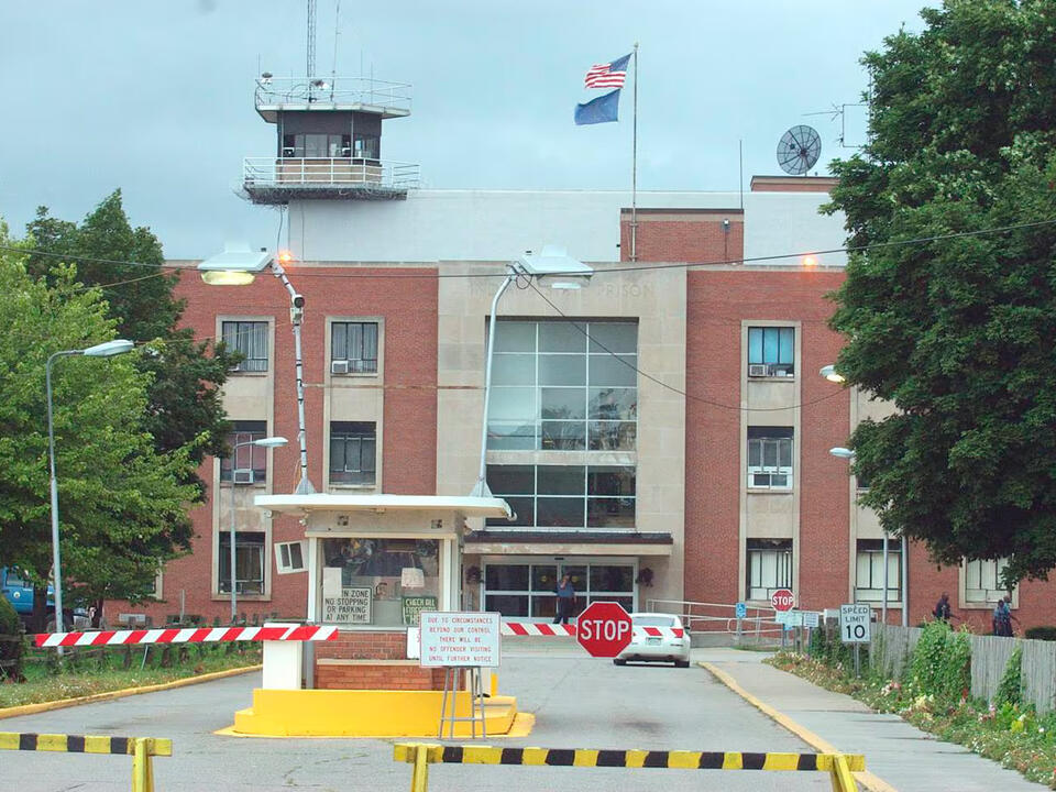 Alaska serial killer Joshua Wade dies in Indiana prison