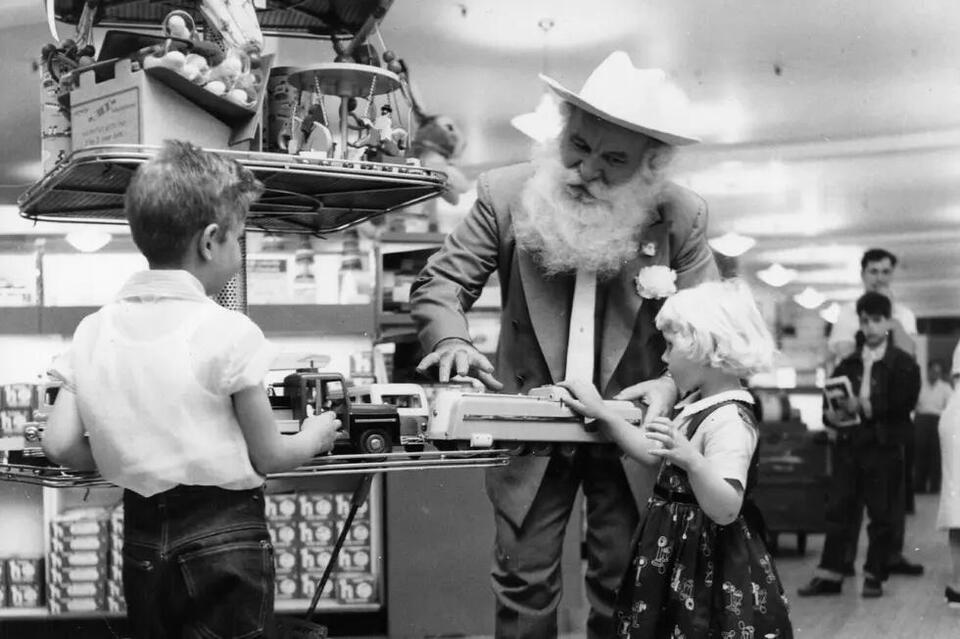 How One Indiana General Store Became The Iconic Gimbels’ Department ...