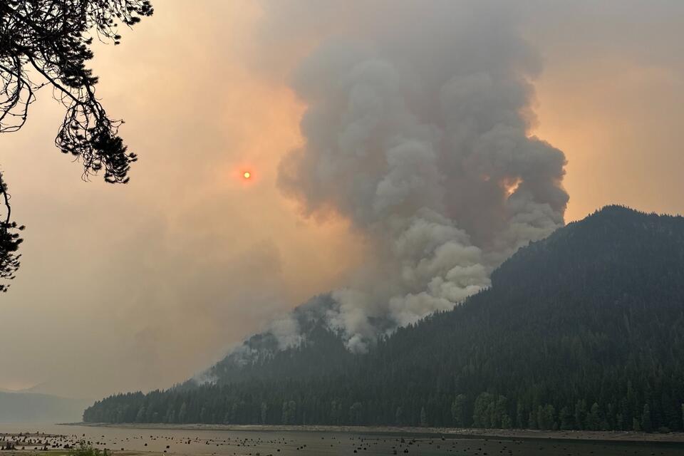 Wildcat Fire Spreads in Okanogan-Wenatchee Wilderness - NewsBreak