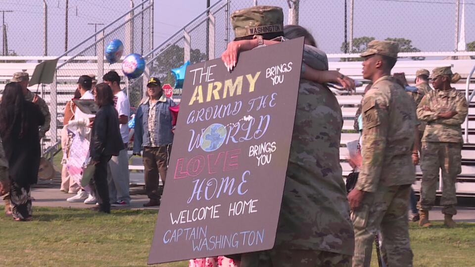 Homecoming joy: 3rd Infantry Division's first unit returns from nine ...