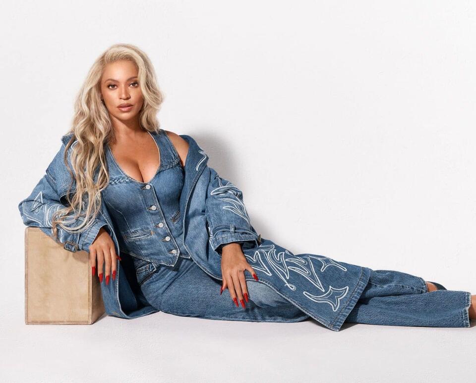 Petition for Beyonce's "Vulgar" Levi's Ads to Be Removed from Airwaves ...