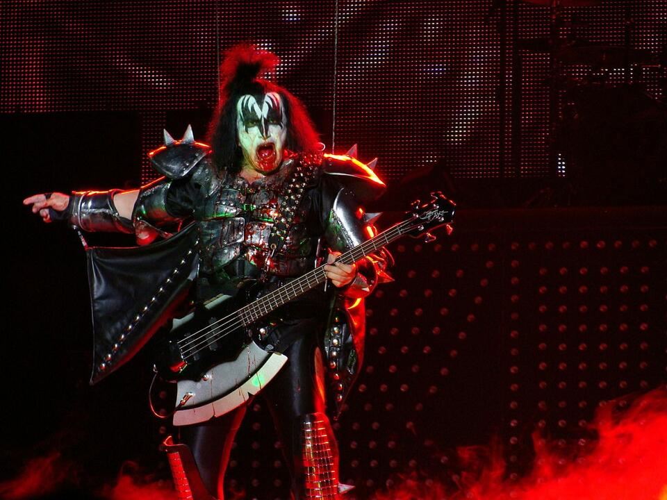 Gene Simmons' Scary Malibu Car Crash – Rock Icon Reveals the Real ...