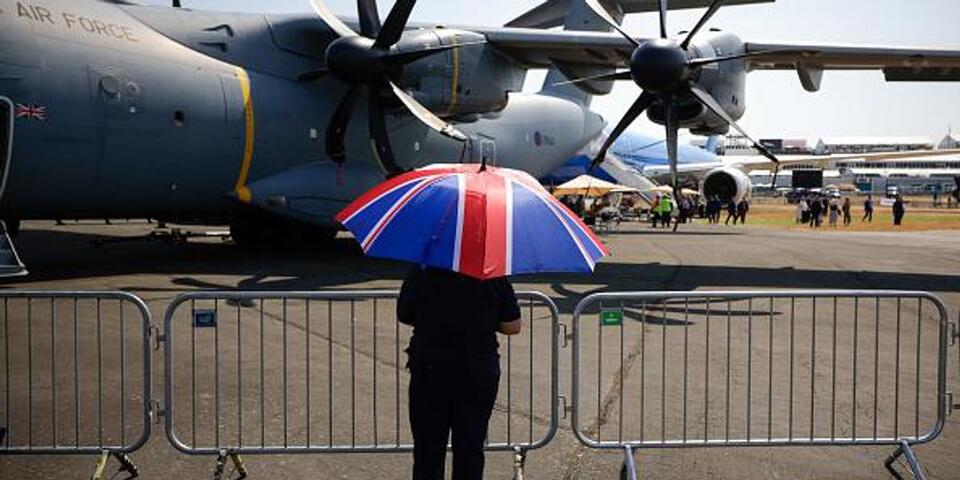 RAF runway melts in record-breaking heat and Twitter melted down ...